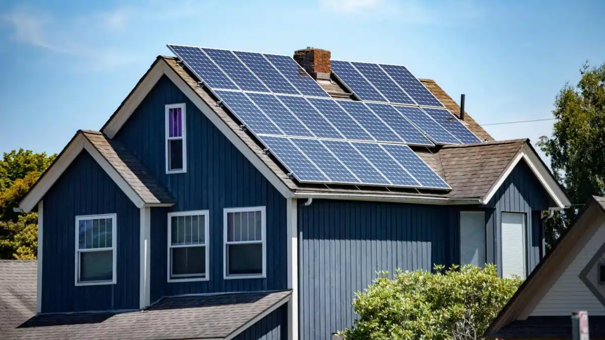 Solar Panels: Powering the Future with A1 SolarStore