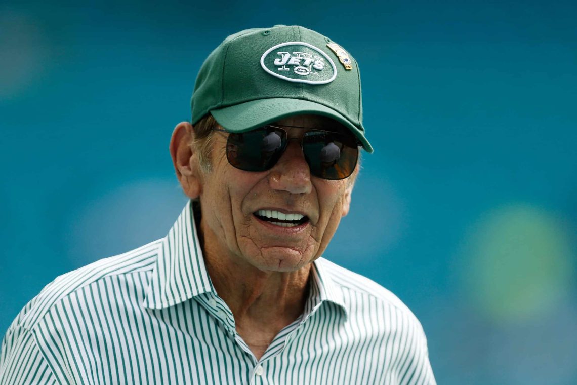 Joe Namath: The Legendary Quarterback Who Changed the Game