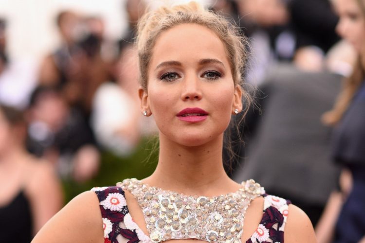 Jennifer Lawrence Height: How Tall Is the Hollywood Star?